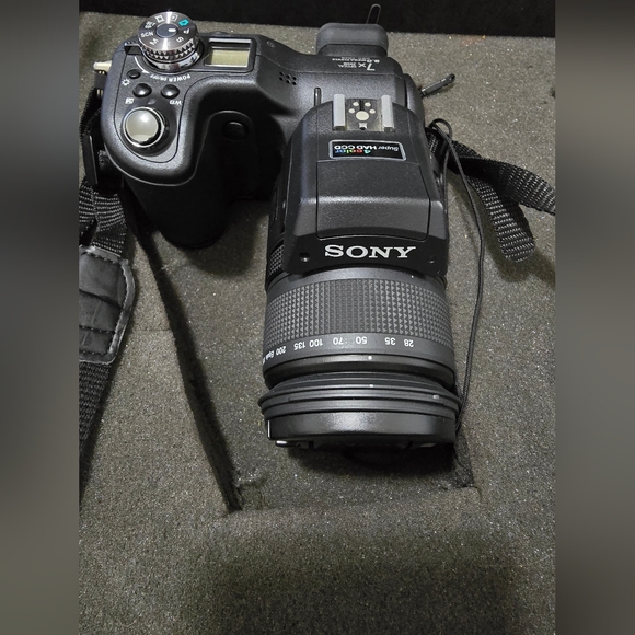 Sony | Cameras, Photo & Video | Sony Black Digital Camera With Advanced ...